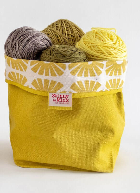 Skinny la Minx - Soft Buckets